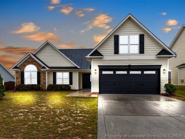 1258 Snowy Egret Dr, Fayetteville, NC 28306
