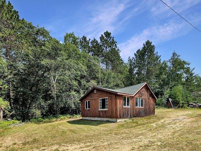 12594 East Rd, Side Lake, MN 55781