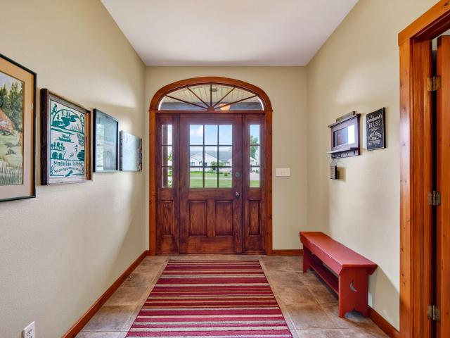 12595 Oakview Heights Drive