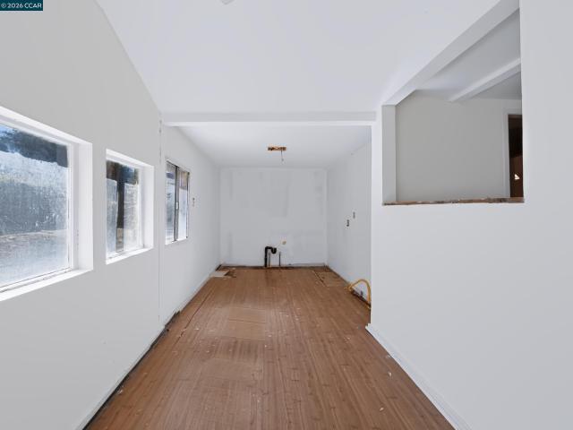 1259 David Ave