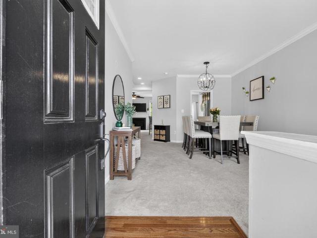 1259 Derry Lane