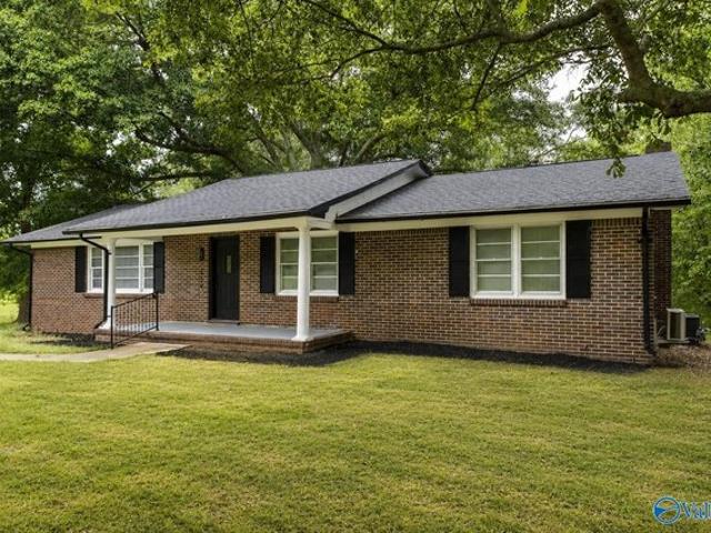 1259 Friendship Rd NE, Arab, AL 35016