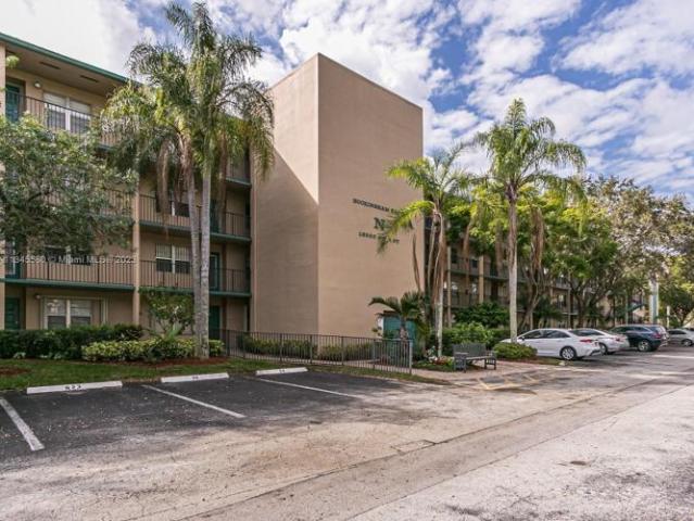 12500 6th St SW #404N, Pembroke Pines, FL 33027