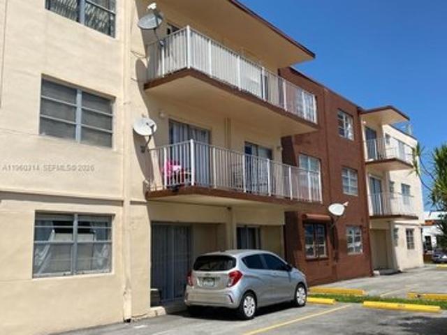 12500 NE 5th Ave Apt 101, North Miami, FL 33161