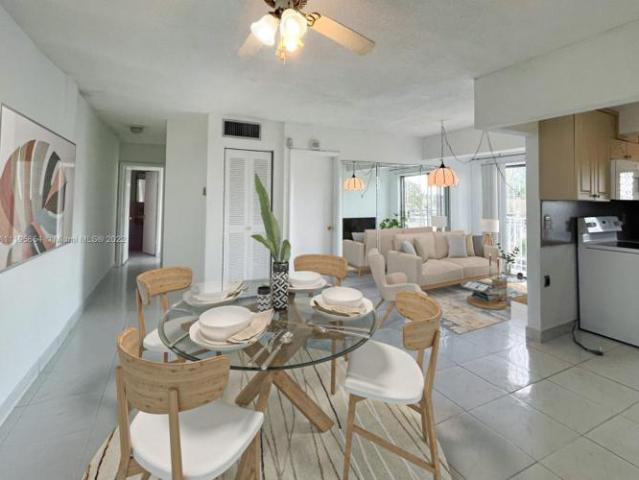 12500 NE 5th Ave #211 North Miami, FL 33161