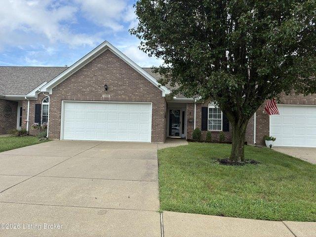 12500 Spring Falls Ct, Louisville, KY 40229