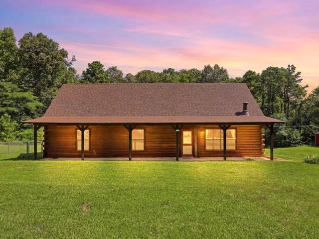 12501 N County Road 240, Henderson, TX 75652