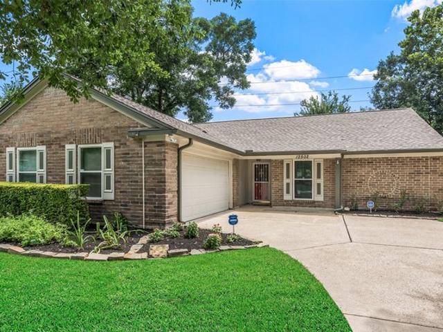 12502 Bent Pine Dr, Cypress, TX 77429