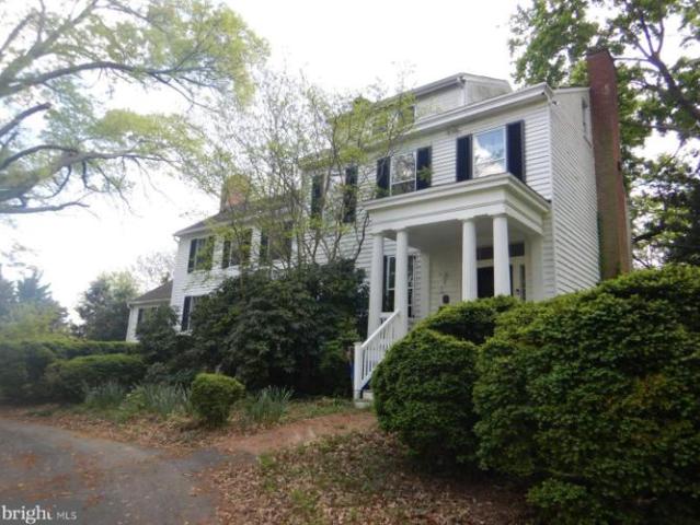 12502 Brooke Ln, Upper Marlboro, MD 20772