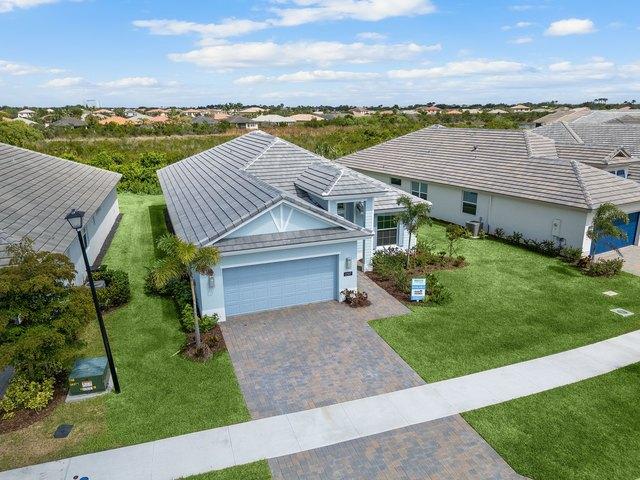 12507 SW Sunrise Lake Ter, Port Saint Lucie, FL 34987