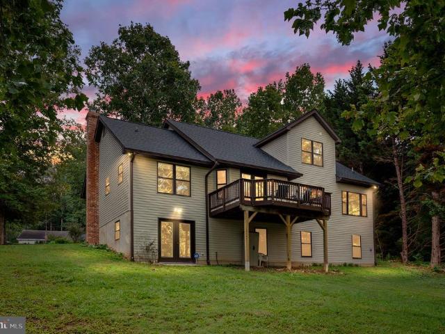 12504 Hawkins Lane
