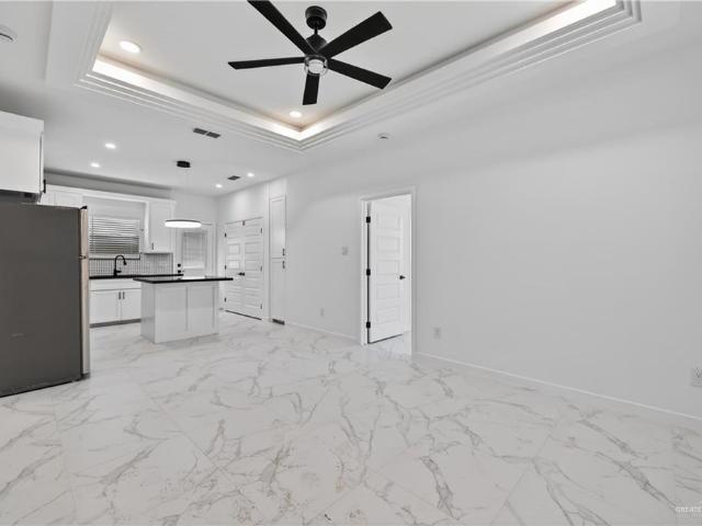 12504 N 39th Street 1