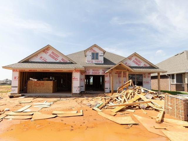 12504 SW 31st St, Yukon, OK 73099