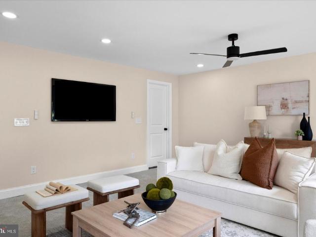 12508 Swirl Lane