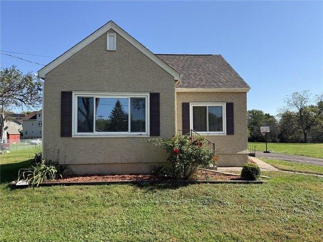 1250 McKnight Rd N, Maplewood, MN 55119