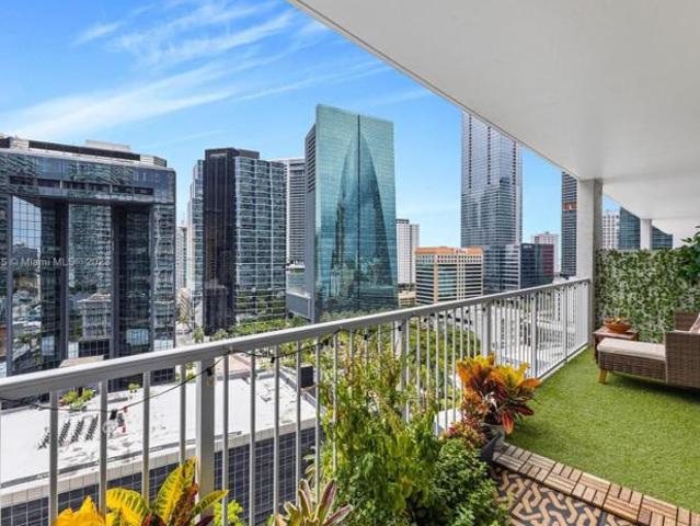 1250 Miami Ave S #1510, Miami, FL 33130