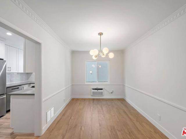 1250 N Crescent Heights 2