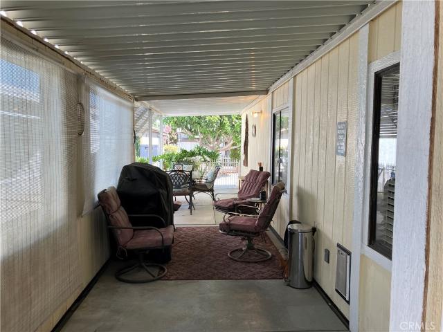 1250 N Kirby Street 97