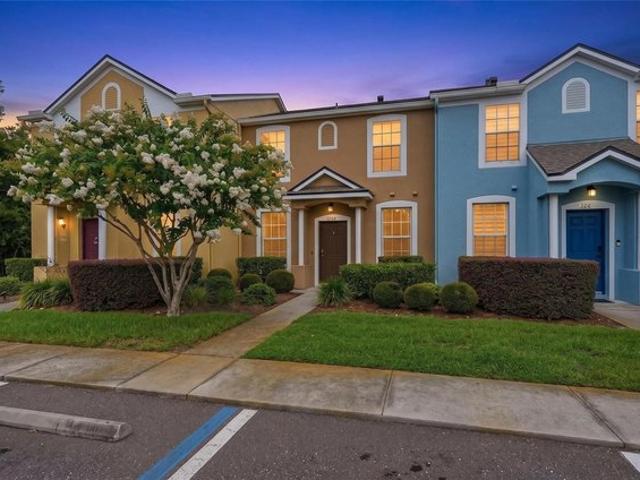 1250 Charlesworth Dr, Wesley Chapel, FL 33543