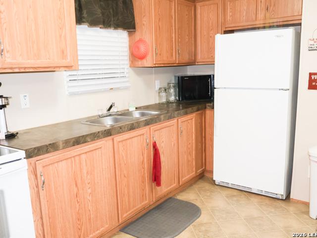 1250 Darst Creek