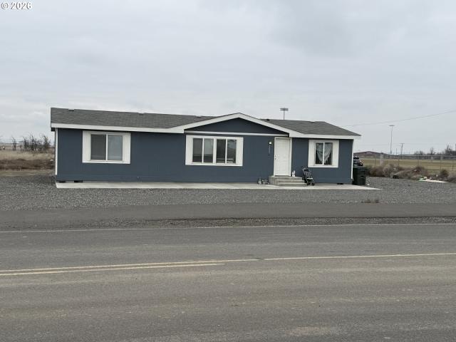 1250 e airport rd