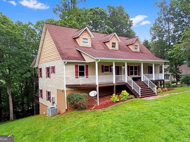 1250 Hawkview Dr, Hiawassee, GA 30546