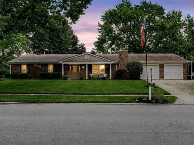 1250 Kentshire Dr, Dayton, OH 45459