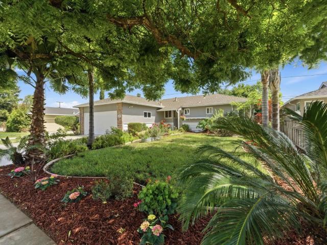 1250 Redcliff Dr, San Jose, CA 95118 | MLS #ML82045 | Compass
