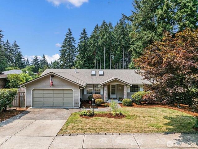 1250 Roe St, Steilacoom, WA 98388