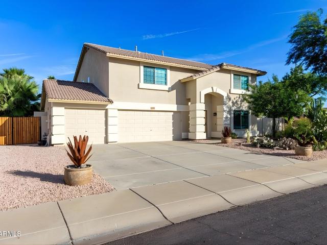 1250 S Palm St, Gilbert, AZ 85296 | MLS #6996 | Compass