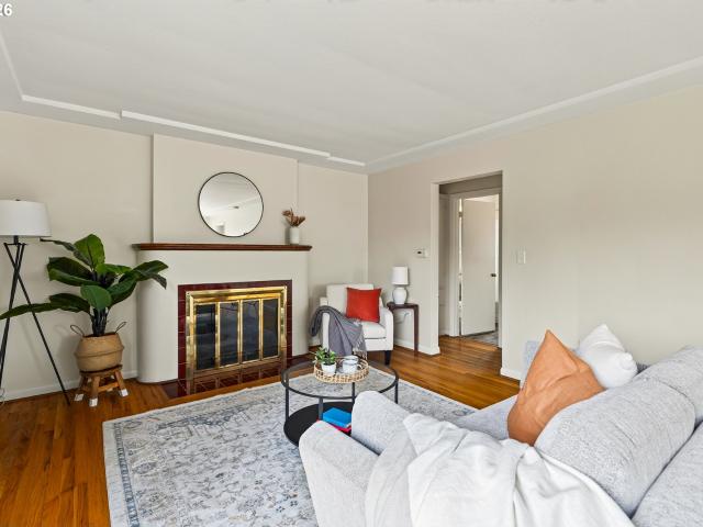 1250 SE 46TH AVE