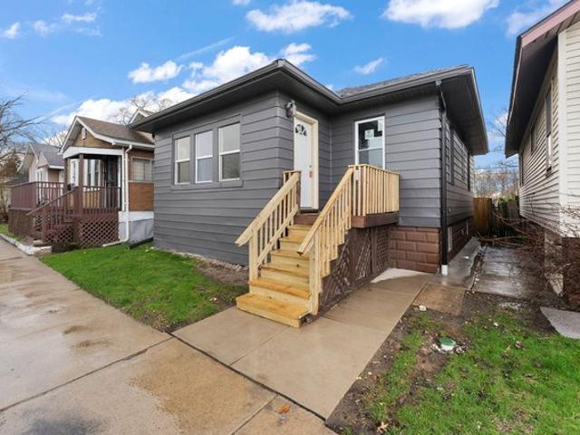 1250 Sherman St, Hammond, IN 46320