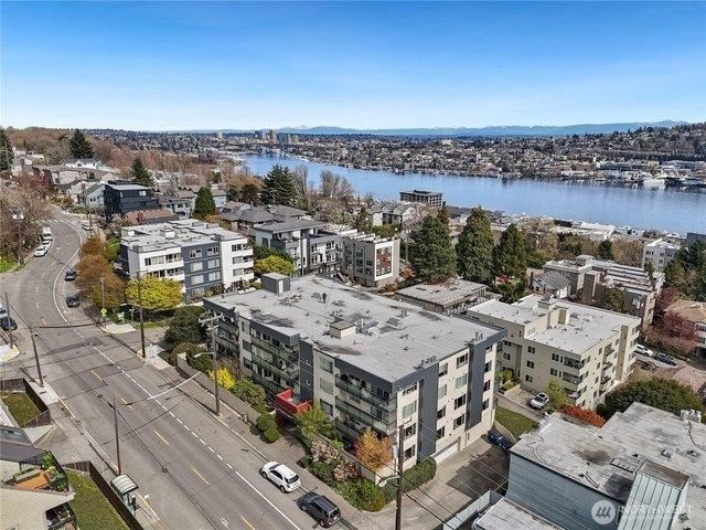 1250 Taylor Ave N Apt 105, Seattle, WA 98109