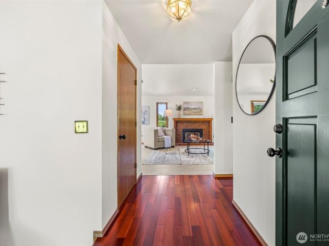 1250 th Avenue SE