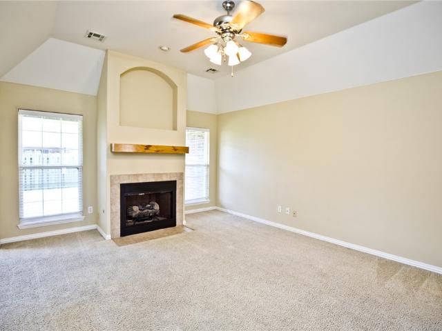 1250 Torbay Trace