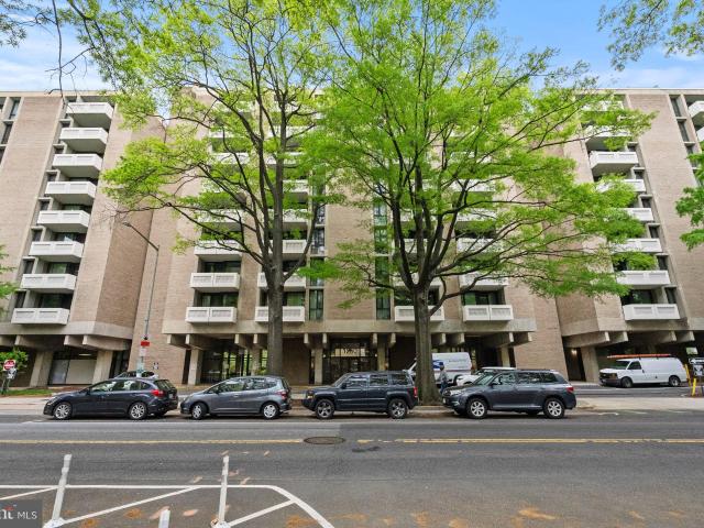1250 4th St SW, Unit W107, Washington, DC 20024 | MLS #DCDC2255 | Compass