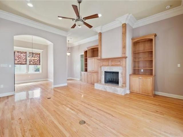 12513 Winter Ridge Dr, Walker, LA