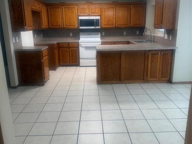 12513 SW 14th Street