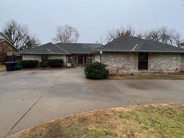 12510 Maple Ridge Rd, Oklahoma City, OK 73120