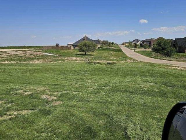 12511 Divot Dr, Canyon, TX 79015