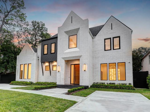 12511 Overcup Dr, Houston, TX 77024 | MLS #22328 | Compass