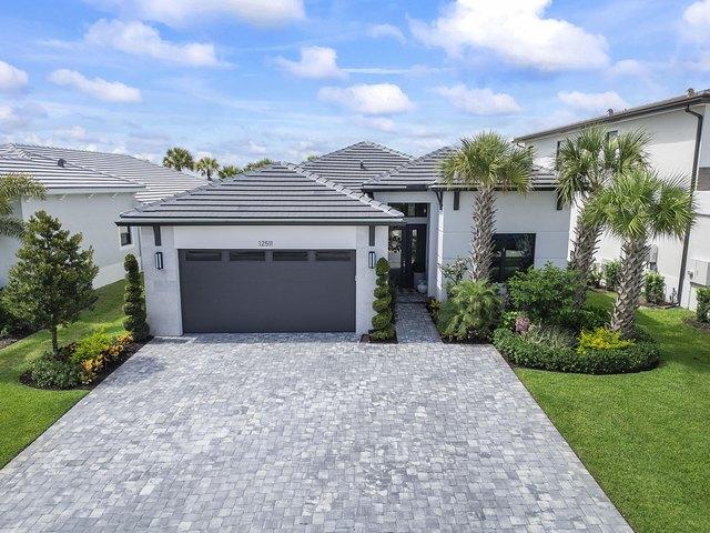 12511 Solana Bay Cir, Palm Beach Gardens, FL 33412