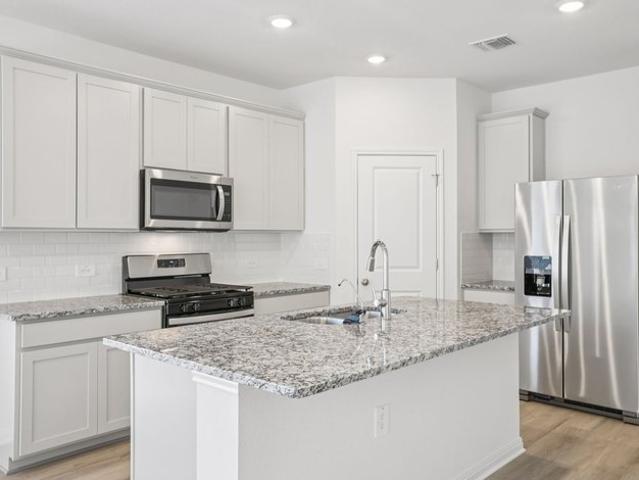 12512 Saint Thomas Dr, Del Valle, TX 78617