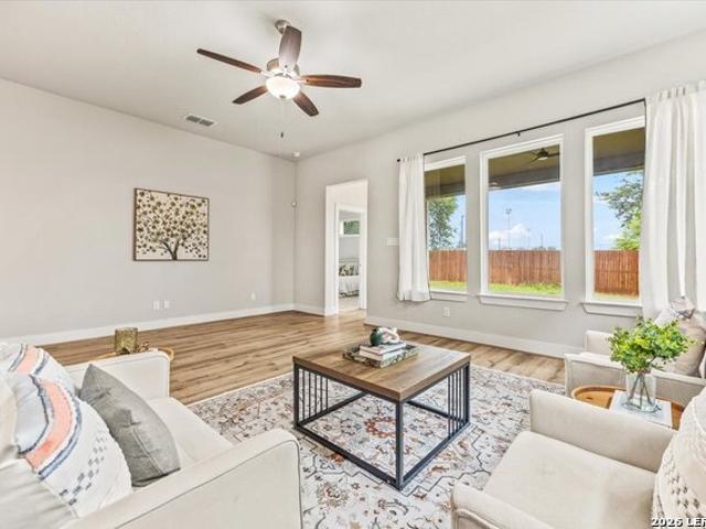 12515 Yellowstone Pt