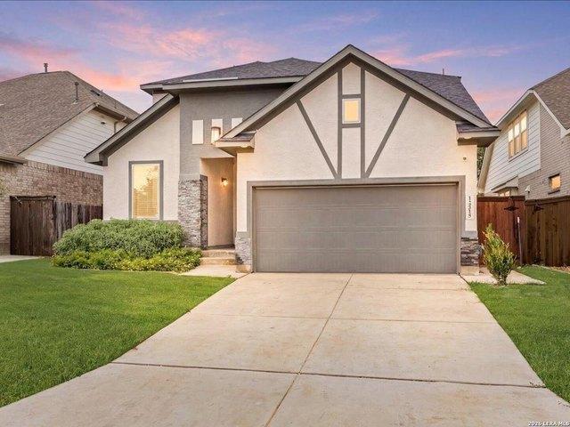 12515 Yellowstone Pt, San Antonio, TX 78254