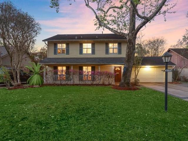 12515 Queensbury Ln, Houston, TX 77024