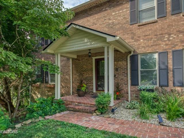12516 Pony Express Dr, Knoxville, TN 37934