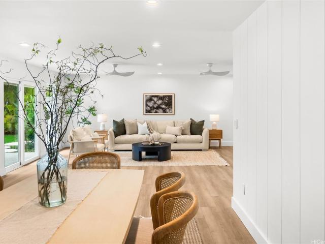 1251 Kainui Dr, Kailua, HI