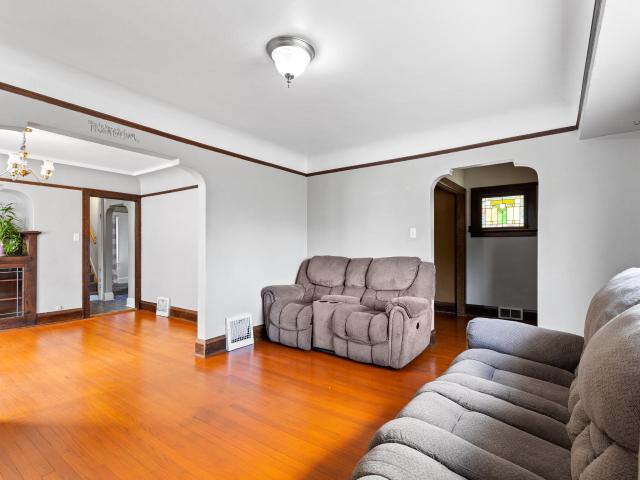 1251 S 53rd St