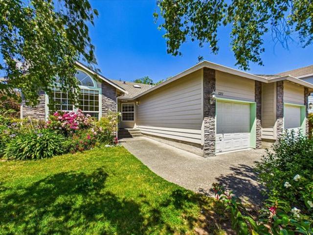 1251 Silverado Ave, McKinleyville, CA 95519